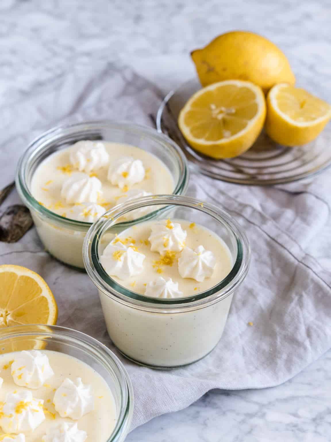 Citronfromage – Nem opskrift på frisk og klassisk dessert