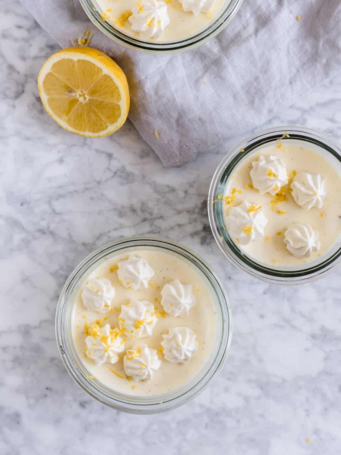 Citronfromage – Nem opskrift på frisk og klassisk dessert