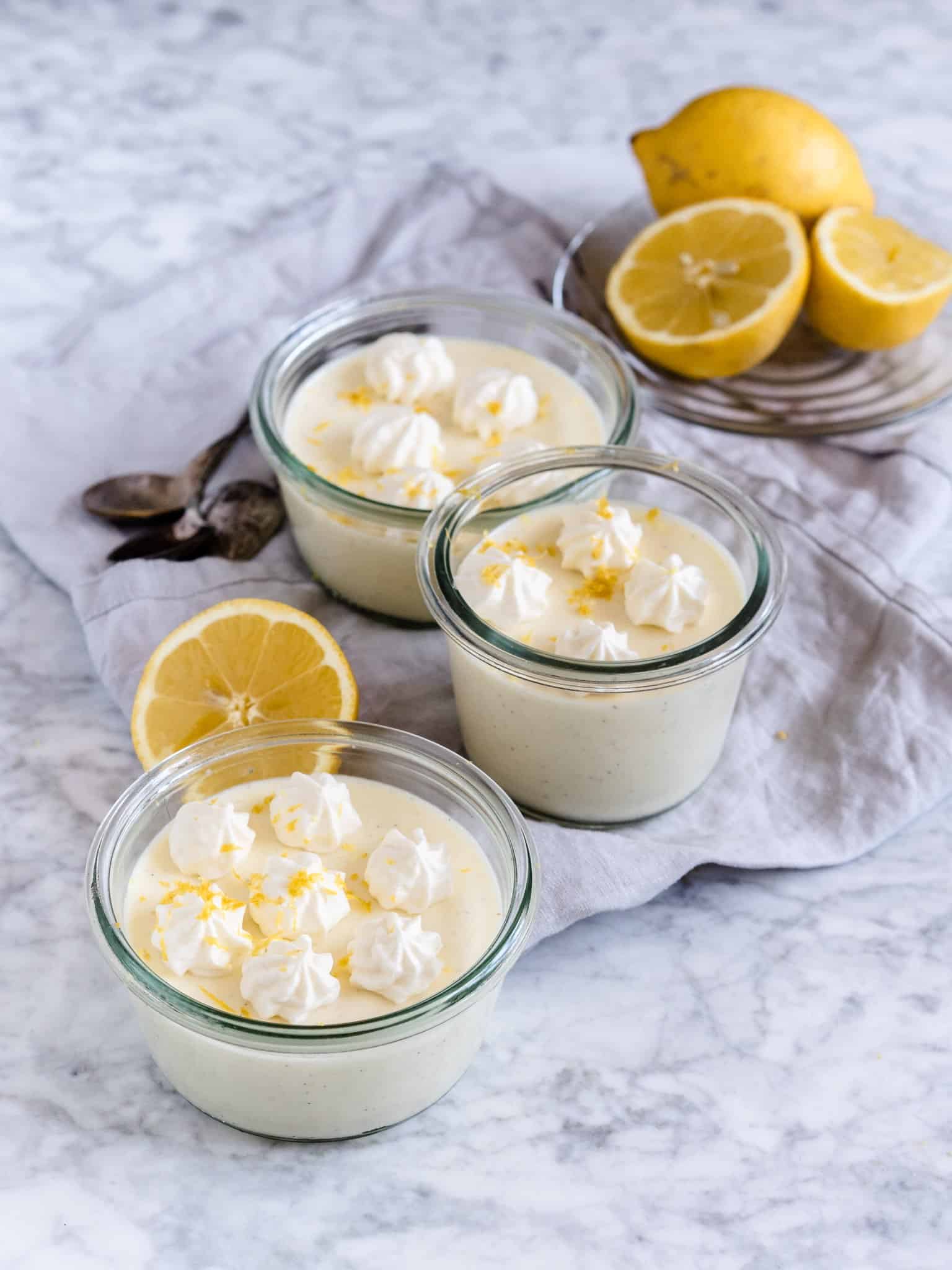 Citronfromage – Nem opskrift på frisk og klassisk dessert