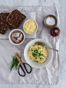 Karrysild – Opskrift på hjemmelavet karrysild på 10 min.