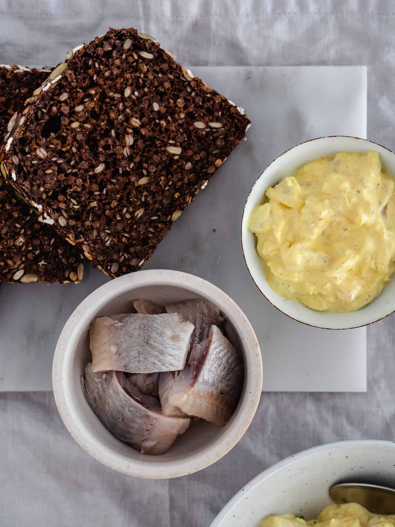 Karrysild – Opskrift på hjemmelavet karrysild på 10 min.