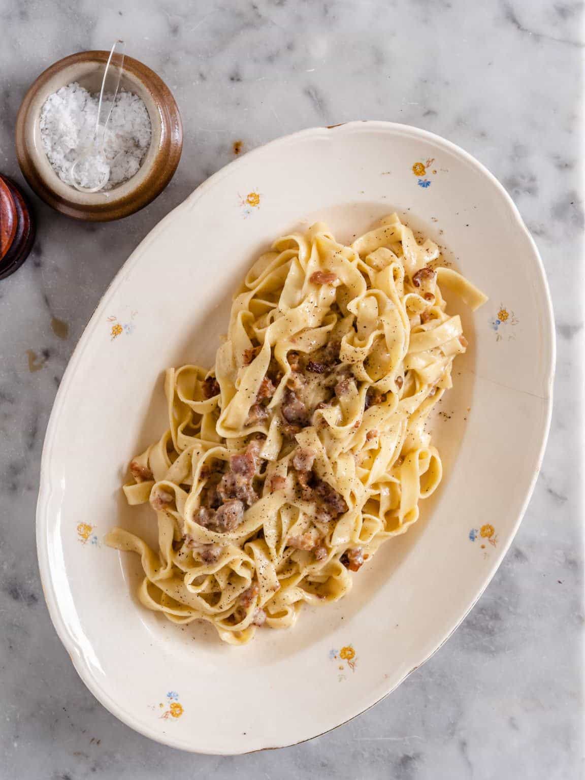 Gyros - hjemmelavet græsk gyros med i fladbrød med tzatziki