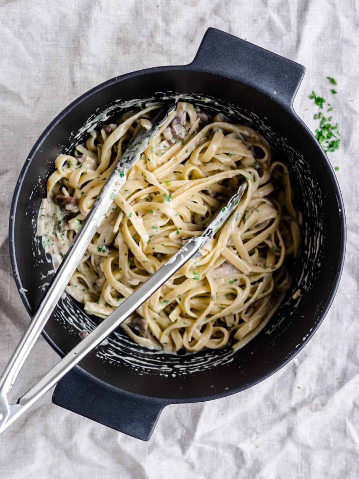 Gyros - hjemmelavet græsk gyros med i fladbrød med tzatziki