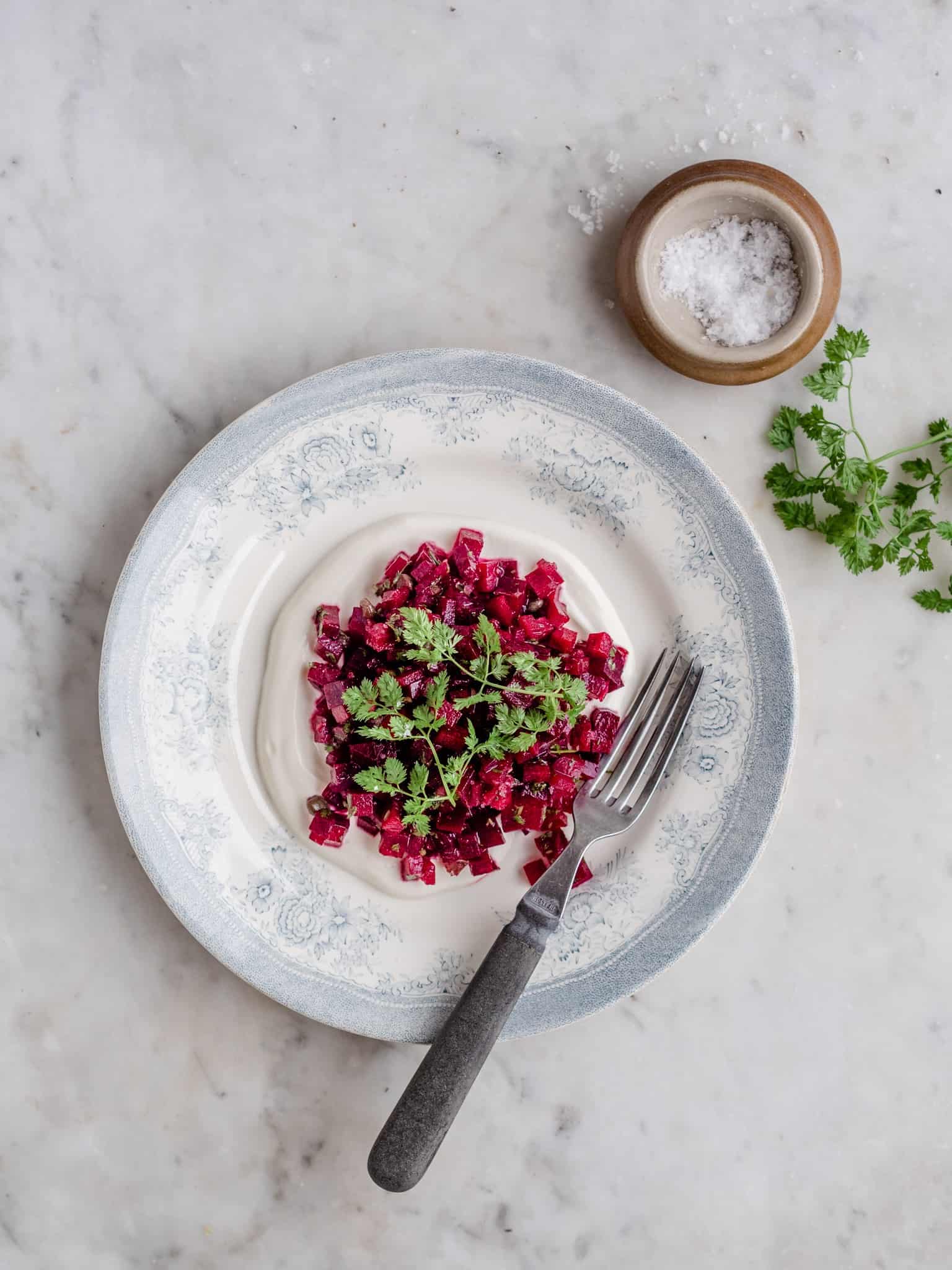 Rødbedetatar - opskrift på vegetarisk tatar til forret
