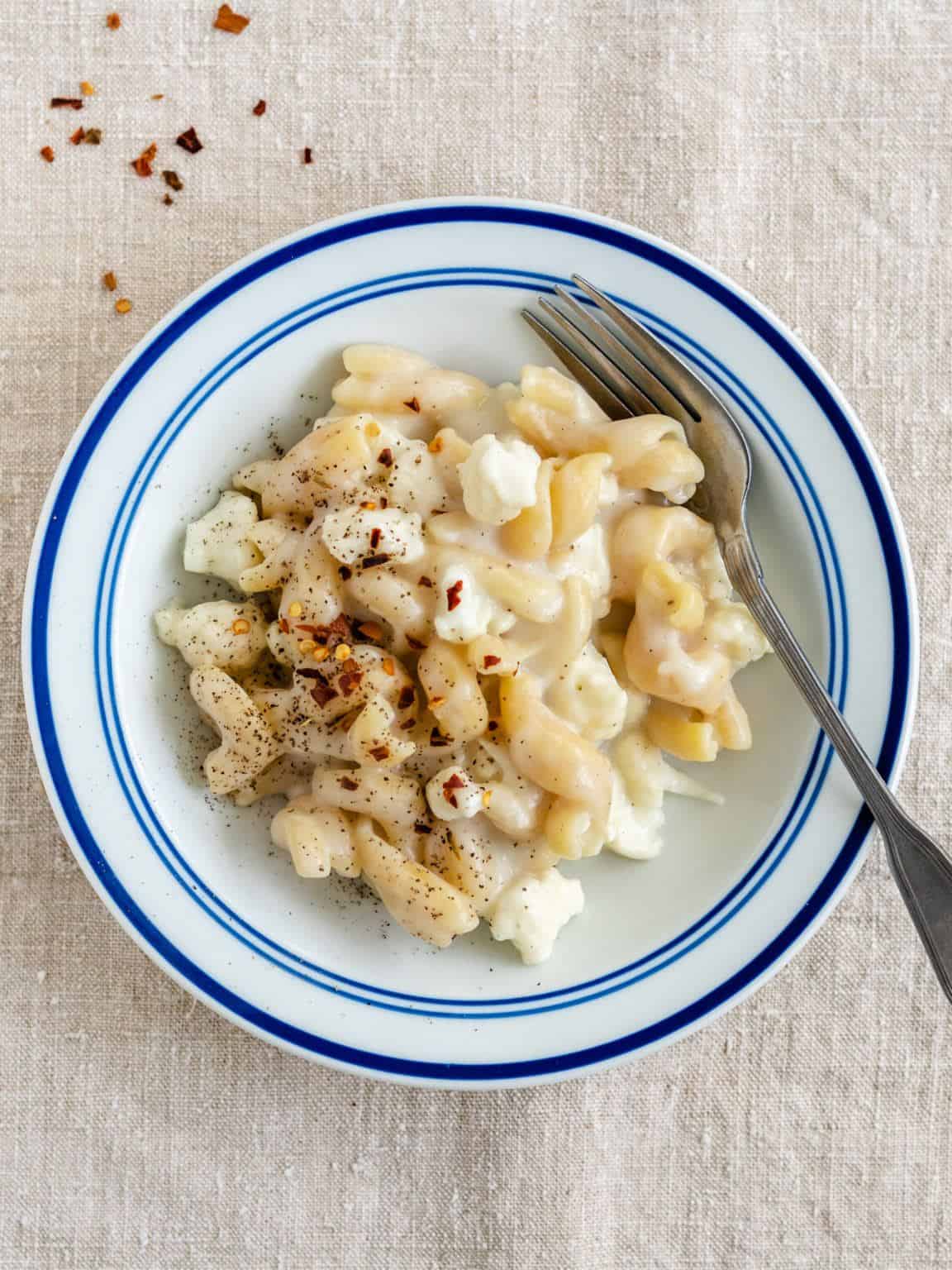 Dampede muslinger i hvidvin: Opskrift på Moules marinières