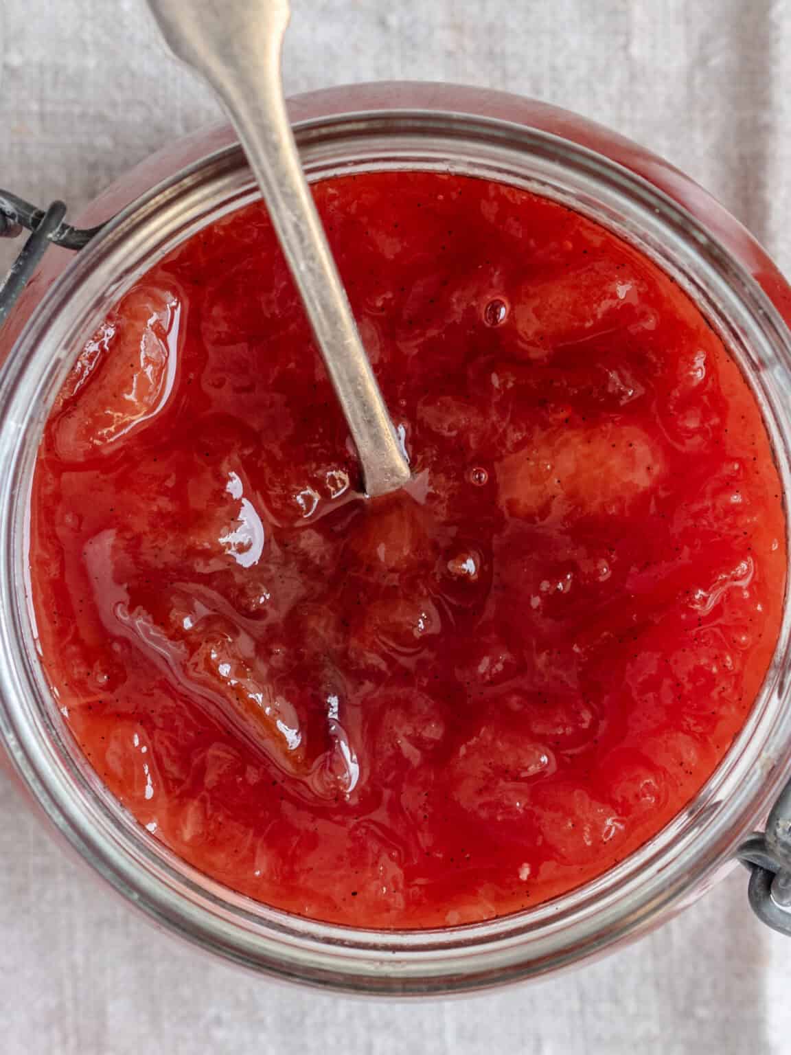 Blommemarmelade med vanilje - nem marmelade med blommer